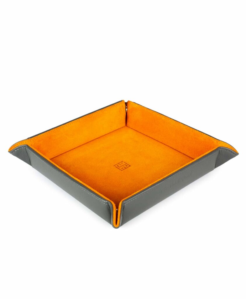 The Watch Stand The Tray Claw - Watch Storage - WatchBandit